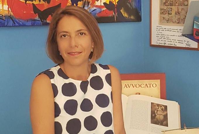 Aurora Notarianni è il sesto assessore ai Beni culturali di Crocetta ...