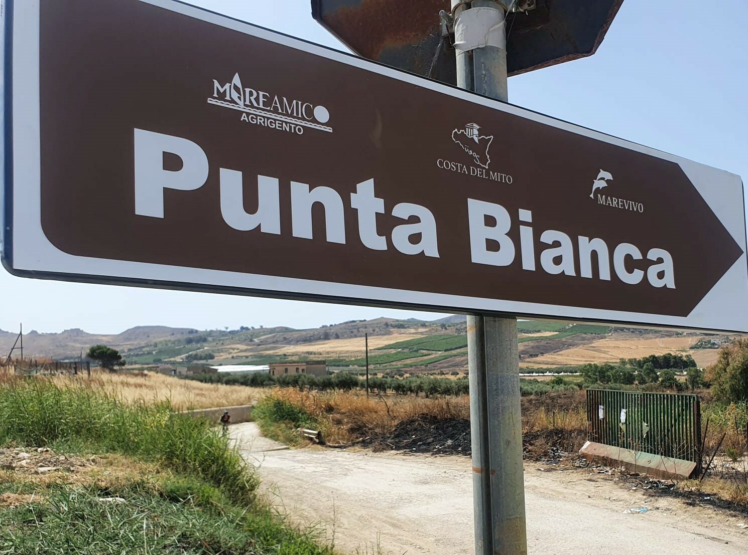 Punta Bianca è ufficialmente Riserva Naturale, installata la ...