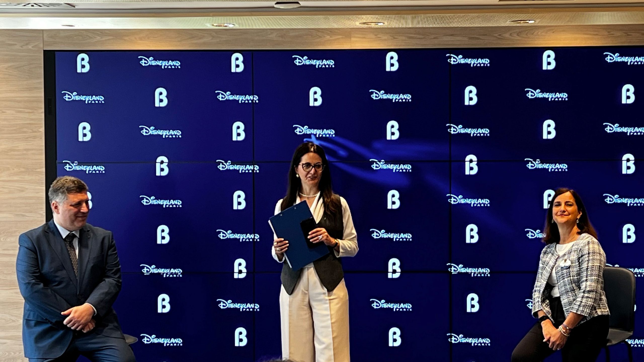 Bluvacanze avvia partnership esclusiva con Disneyland Paris - Travelnostop
