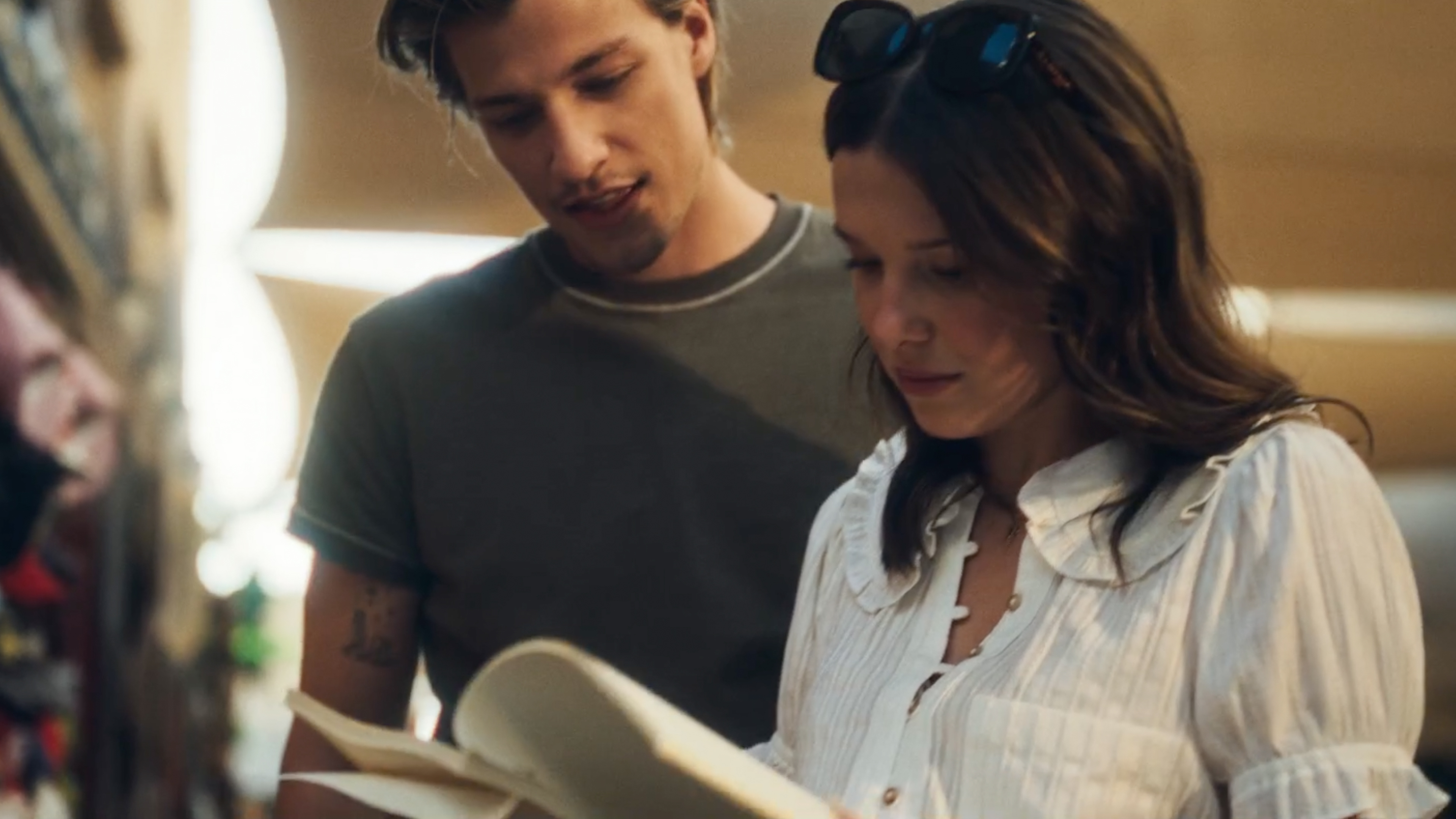 Millie Bobby Brown e Jake Bongiovi protagonisti della nuova campagna di ...